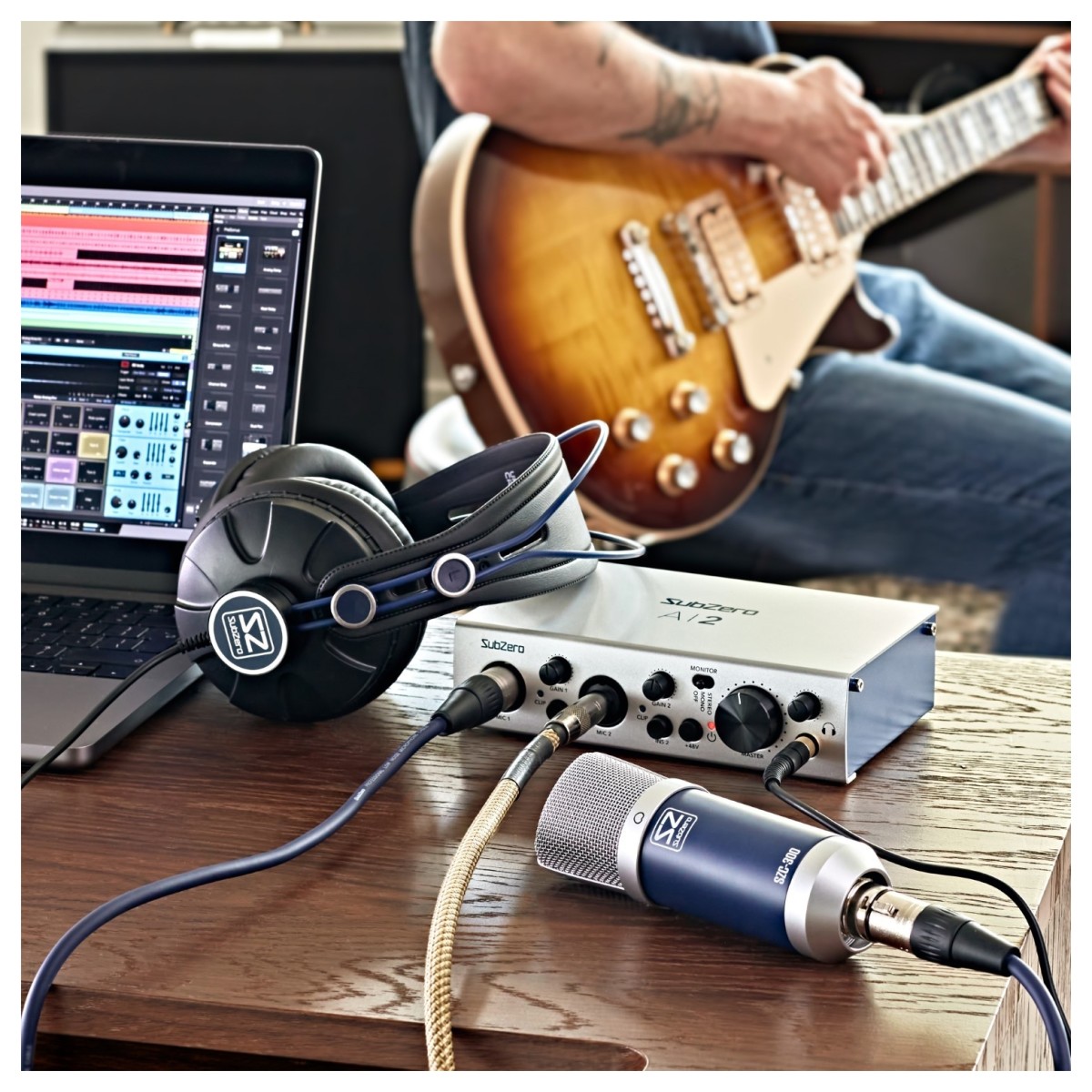 SubZero BASE-2 Complete Vocalist Recording and Monitoring Bundle - פליימק